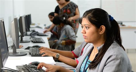 Top 5 Benefits Of Pursuing Btech Computer Science Engineering Cmr