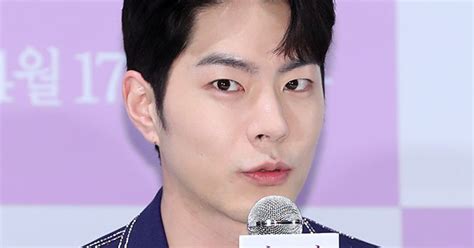 [e포토]홍종현 꽃미남