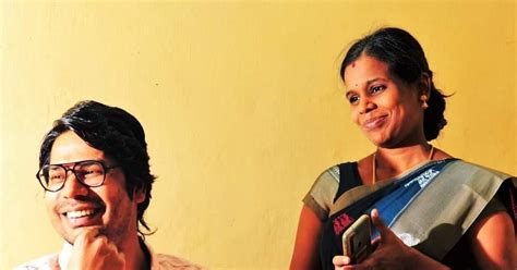 `மகனோட ஃபேவரைட் இப்ப என் பாட்டுதான் `பாடலாசிரியர் கீதா கார்த்திக்