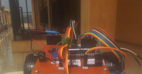 Adventure Art Engineering [finished] Sumobot