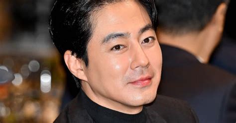 조인성 배우의 분위기 사진