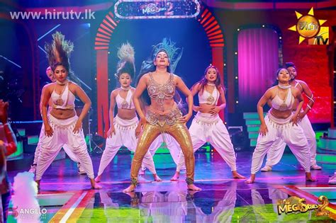 Sl Model Zone 💃💃💃 මෙවැනි ලස්සන චායාරූප පලකල සැනින් ඔබට නැරබීමට අවශ්