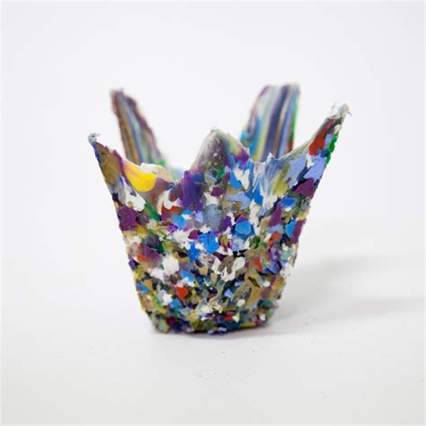 Recycle Plastic Garbage At Your Home Into Everyday Useful Objects