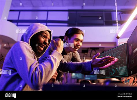 Excited Criminals Hacking Online Server Database Successfully And