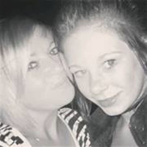 Stream Vicky Nicholson 2 Music Listen To Songs Albums Playlists For