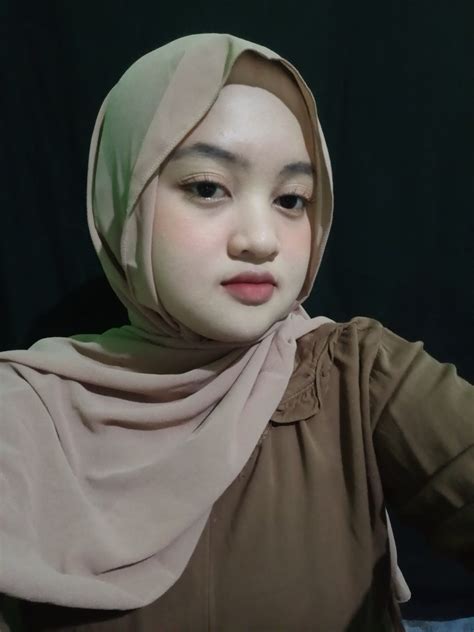 Dita Dwi Putri Medium