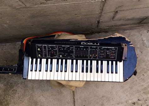 Matrixsynth Moog Liberation Keytar