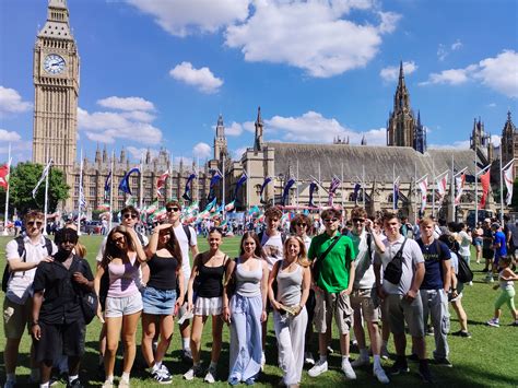 Sixth Formers Spend Memorable Day At Heart Of Uks Political And Legal Landscape Stockport