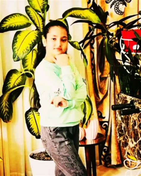 ‎سومین فن آرشیدا جون هستم‎ ‎سلام عشقا پست جدیدمو حمایت محکم کنید چون