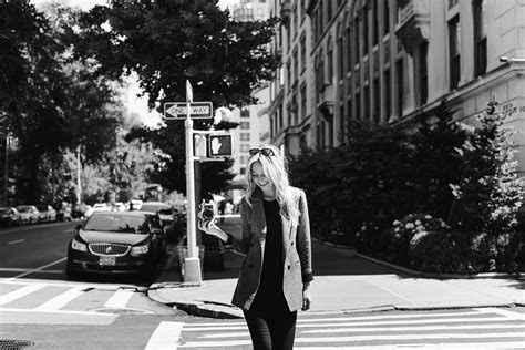 Nyc Model Ashten Weniger New York Model Portfolio