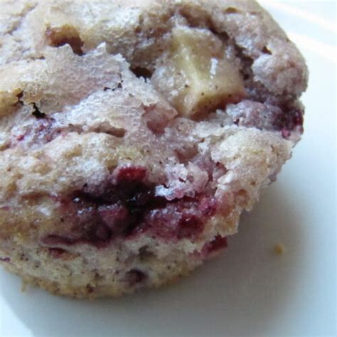 Apple Raspberry Muffins
