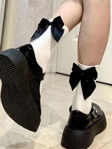 1pair Short Tube Socks With Bow Knot Pattern On The Heel For School