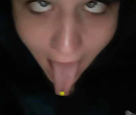 Illinois Webslut Jess D394030c 95ad 4cbd 9ebf Ca9b3d60414a Porn Pic