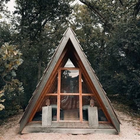 خانه سوئیسی 1 اصفهان چوب