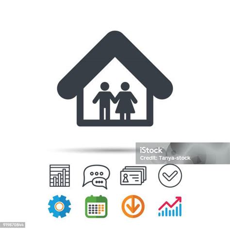 패밀리 아이콘입니다 아버지와 어머니는 집 표지판에 있습니다 가족에 대한 스톡 벡터 아트 및 기타 이미지 가족 개념 건설 산업 Istock