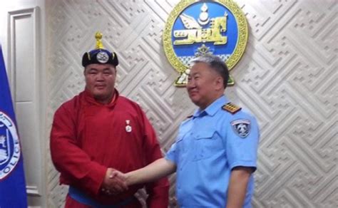 Шинэ арслан Цагдаагийн хошууч цолтой боллоо