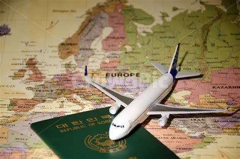 여행 여권 유럽 비행기 지도 사진 이미지 일러스트 캘리그라피 Tdrc작가