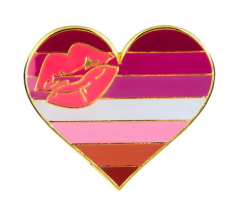 Heart Lips Lesbian Pin Proud Lgbt 🏳️‍🌈