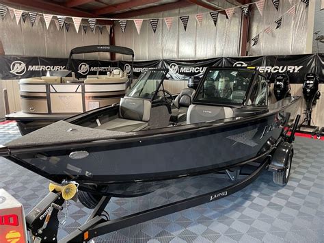 New 2022 Lund 1775 Crossover Xs 54457 Nekoosa Boat Trader