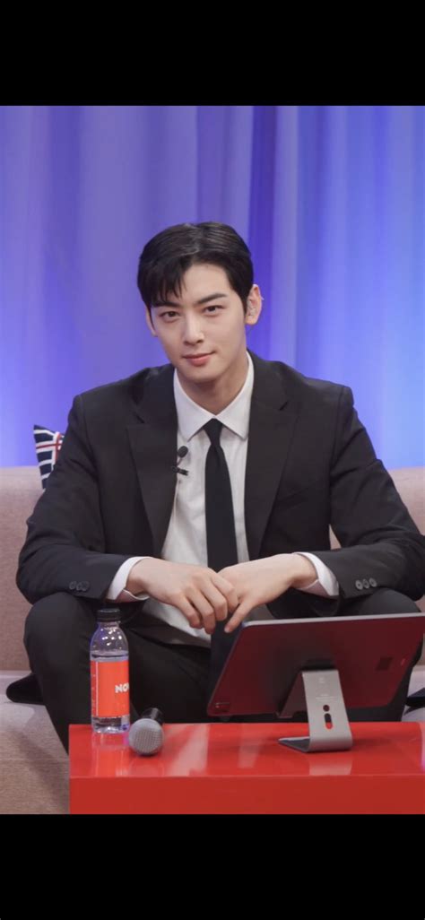 𝗣𝗲𝗿𝗳𝗲𝗰𝘁 🎬 On Twitter 차은우 손… 차은우 정장… 아 살려줘 😇 차은우 아스트로 비포미드나잇