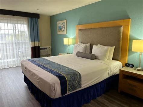 Howard Johnson By Wyndham Santa Cruz Santa Cruz Updated Prices 2026