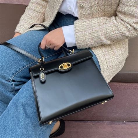 더쿠 탑핸들 가방 색상 골라죠