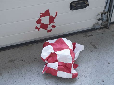 Flat Things · Laura Snijders