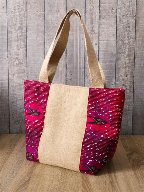 Sac Imprimé Wax Grand Cabas Wax Hirondelles Bordeaux Sac Cabas Toile De Jute Sac De Plage