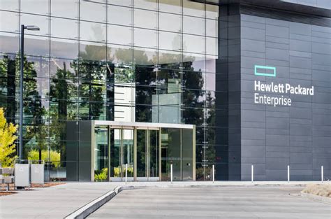 Hpes Azure Stack Hub Future In Doubt As Us Staff Canned Simplivity