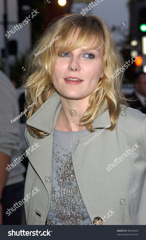 Actress Kirsten Dunst Los Angeles Premiere Foto De Stock 98244644