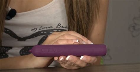 The Sex Selfie Stick That Offers A Bird S Eye View Of An Orgasm Daily Mail Online