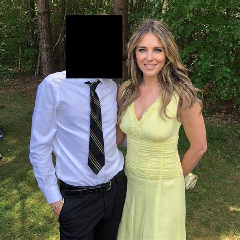 Elizabeth Hurley Hot FappeningHD