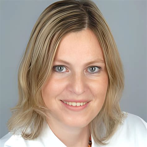 Prof Dr Med Julia Weinmann Menke