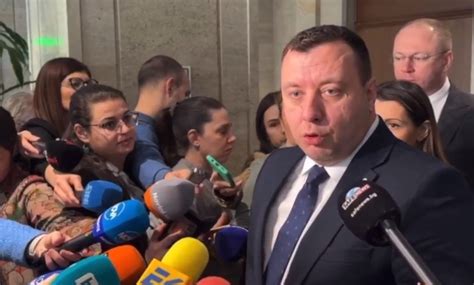 Възраждане и МЕЧ заявиха че няма да подкрепят правителство с мандат на ГЕРБ СДС