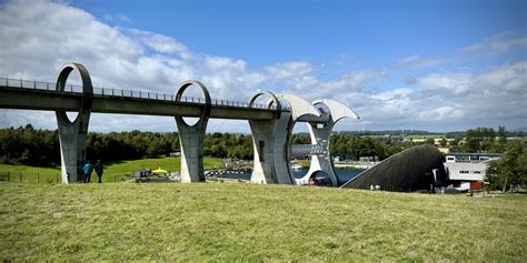 Walking The Forth And Clyde Canal From The Falkirk Wheel To The Kelpies