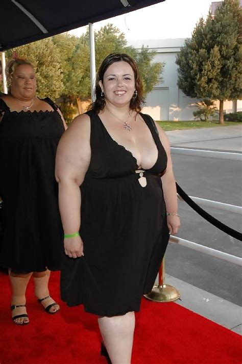 More Bbw Cleavage Porn Pictures Xxx Photos Sex Images 632922 Pictoa