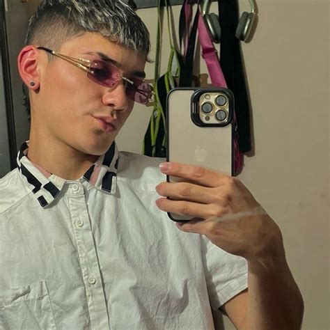 Mathias 18 Cam Model Gratis Live Sex Show And Chat Stripchat