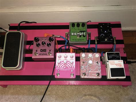 My Very Pink Bass Pedalboard Rbasspedals