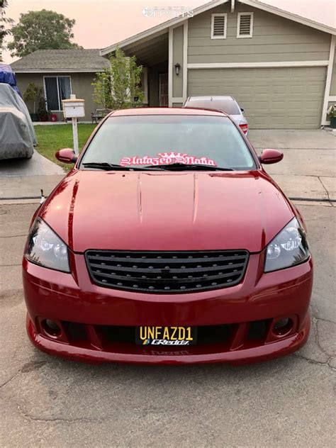 Nissan Altima 2006 White