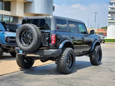 Custom Lifted Ford Bronco Dealer In Dallas Tx Planet Ford