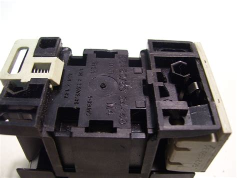 Schneider Telemecanique Lc1d0910f7 Contactor 925a 1 75hp 120v Coil