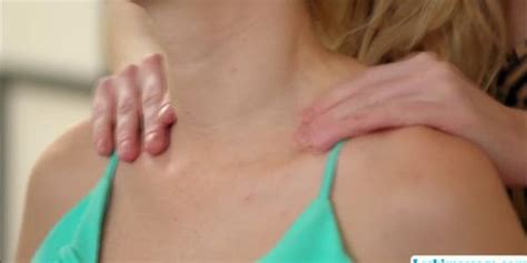 Aaliyah Enjoy Free A Sex After Back Rub With Candence