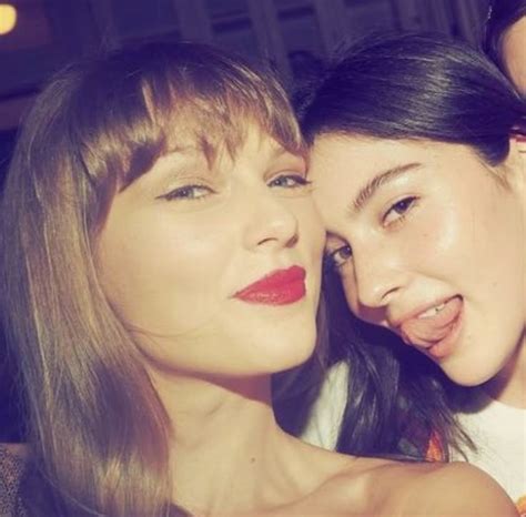 Taylor Swift And Gracie Abrams Singer Long Live Taylor Swift Abrams
