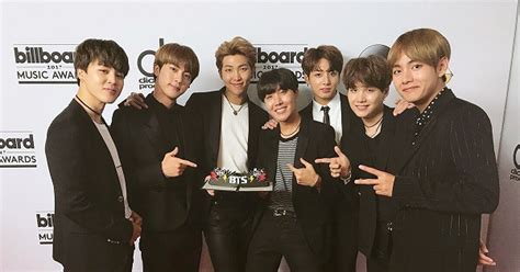 방탄소년단 케이팝 그룹 최초 빌보드 뮤직 어워드 수상