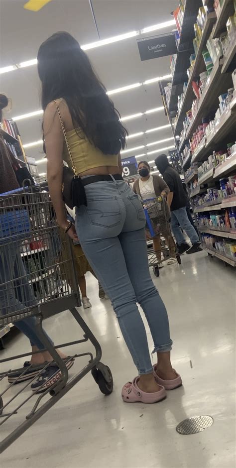 Super Petite W Tight Jeans🤤 Tight Jeans Forum