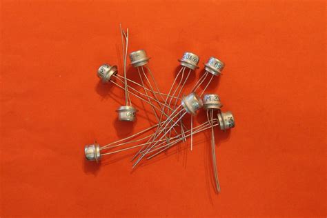 Lot of 300 pcs MP20B, 100 pcs MP26B Germanium transistors New other