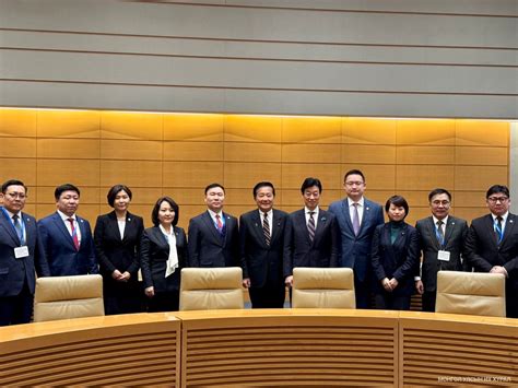 Монгол Япон хоорондын тээвэр логистикийн боломжийг эрчимжүүлэхэд анхаарна