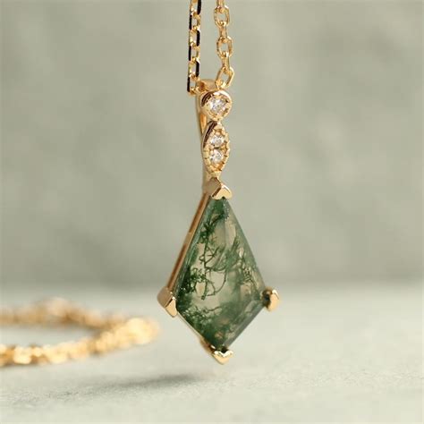 Moss Agate Necklace Etsy