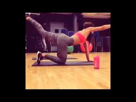 Angie Varona Vs Yovanna Ventura 2015 Florida Fitness Models Youtube
