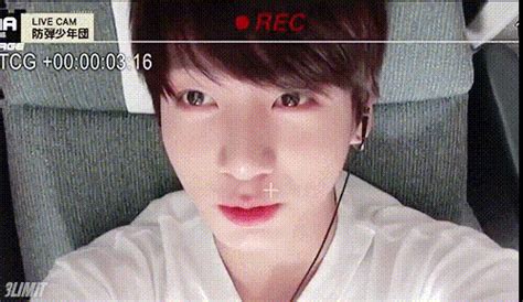 Jungkook GIF Đàn Hương Các
